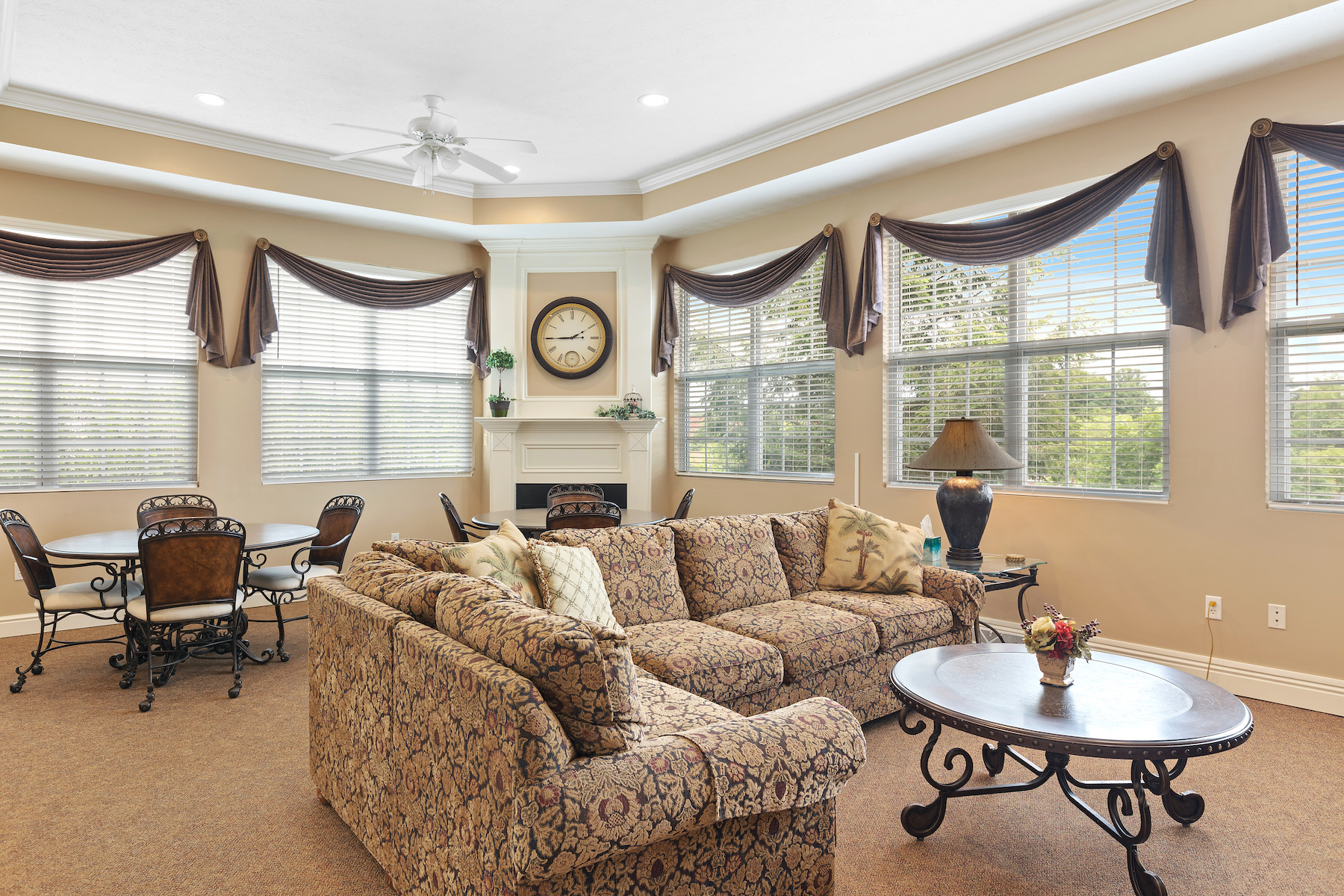 Castle Ridge Gallery - Castle Ridge