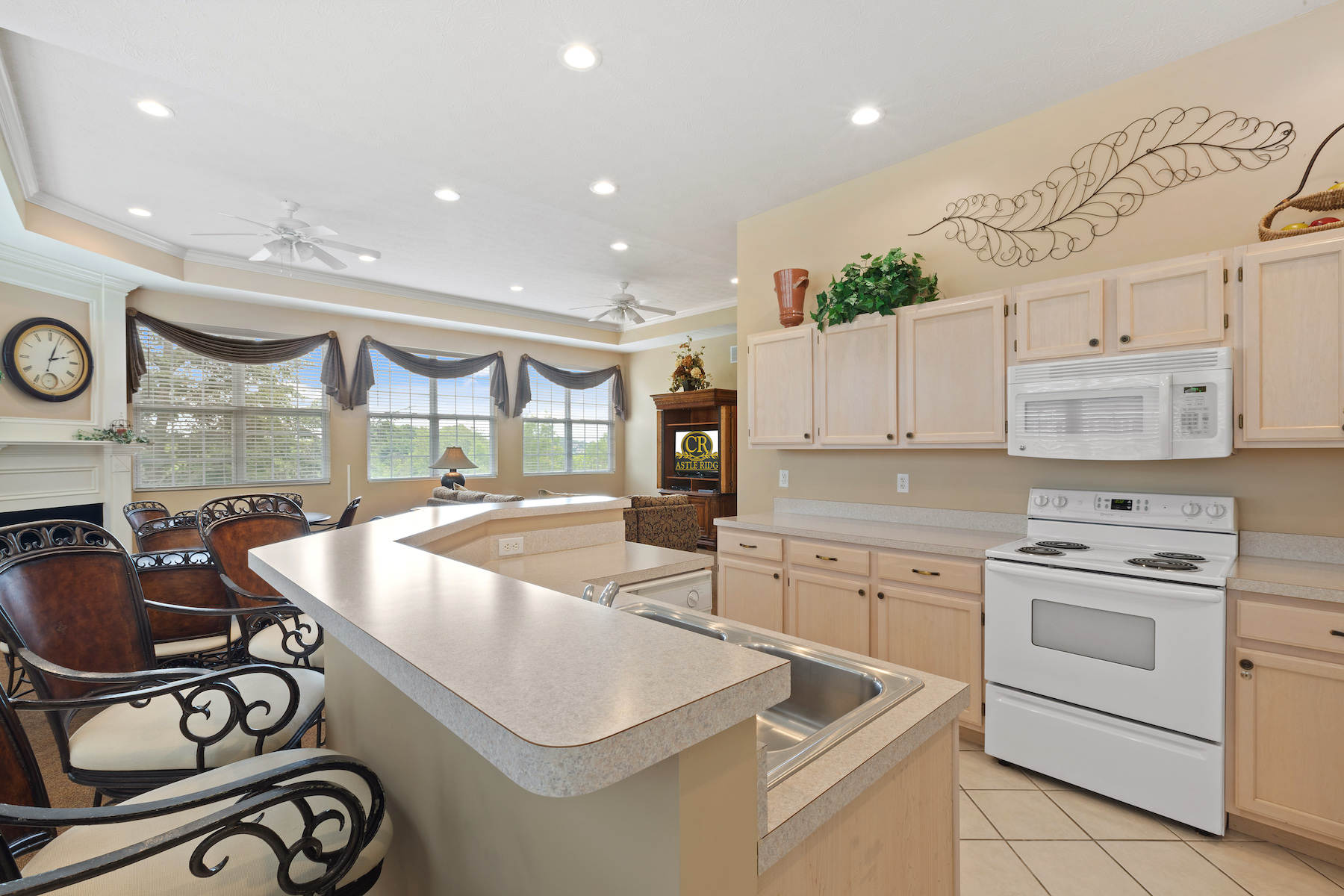 Castle Ridge Property Amenities - Castle Ridge